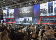 WEGL 2017 파이널, 첫 날 수천명 몰렸다