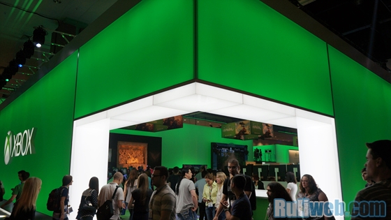 [E3] XBOX ONE과 Xbox360, MS 부스 사진