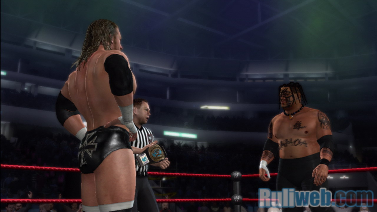 'WWE 스맥 대 로우 08' 플레이 동영상